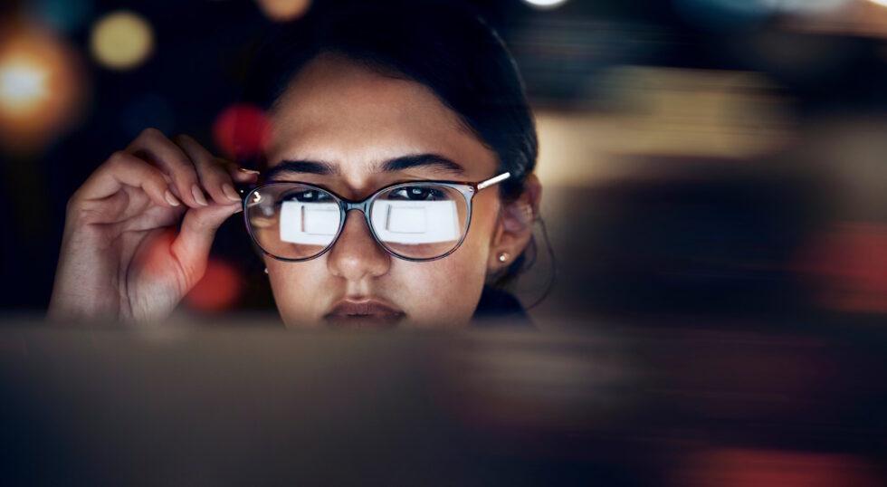 How Computer Screens Affect Your Eye Health and Vision - Vision Care Direct